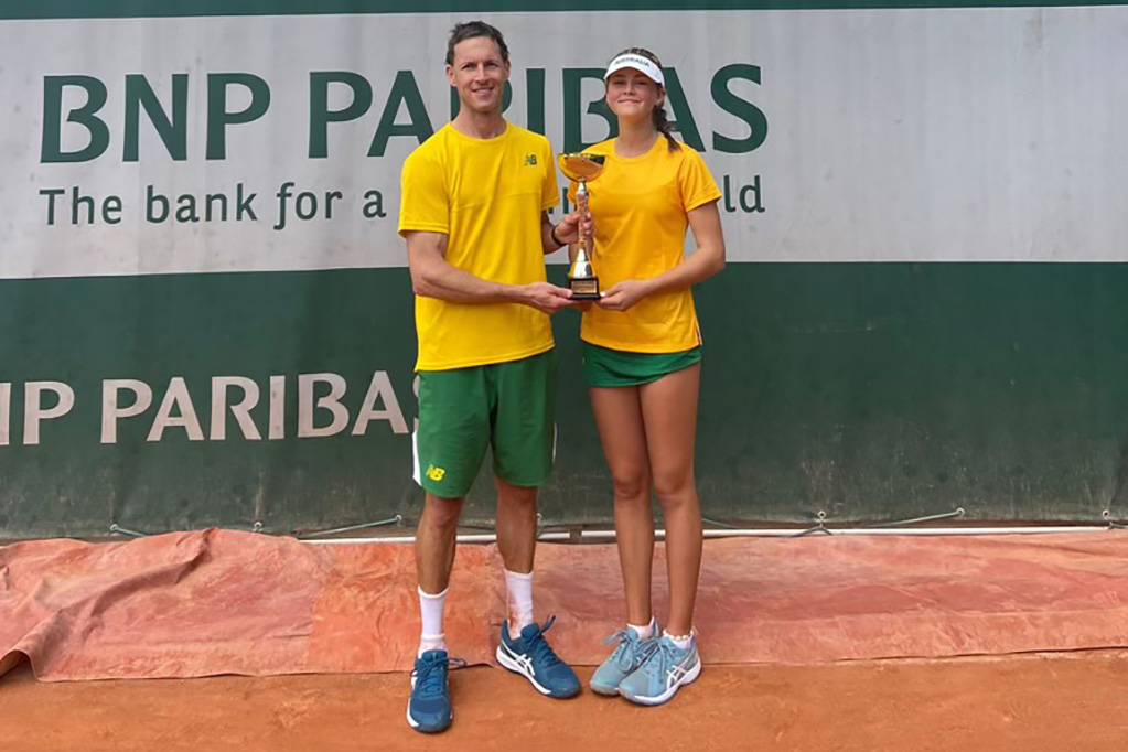 Glen Flindell and Isabel Cairns soak up "amazing" experience at Roland ...