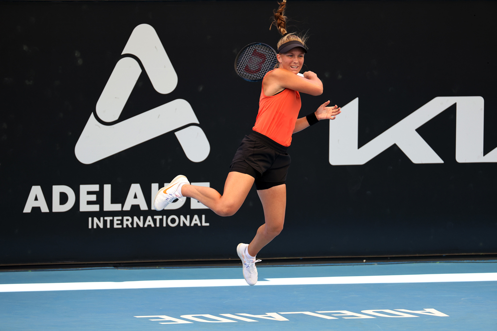 Adelaide: Winning runs end for Saville and Inglis | 4 January, 2022 ...